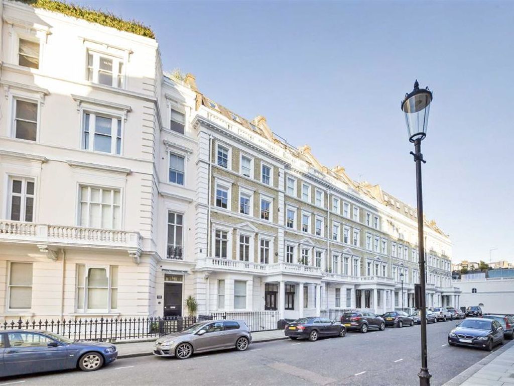 1 bed flat to rent in Manson Place, London SW7, £3,250 pcm - Zoopla