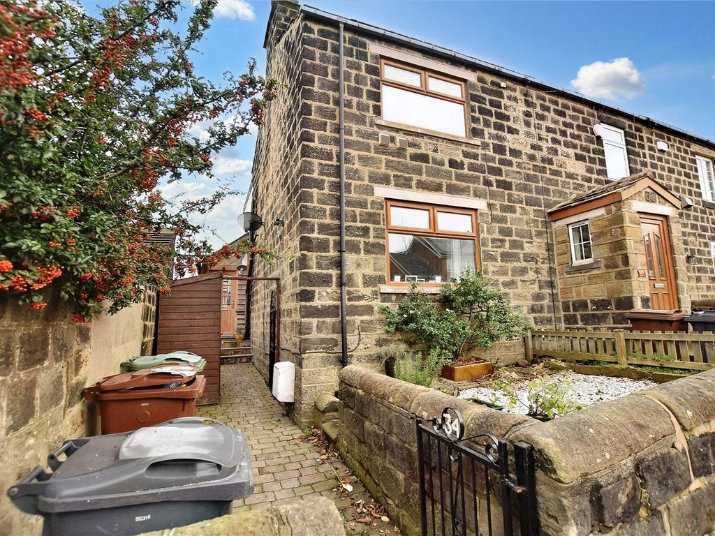 2 Bed Terraced House For Sale In Station Road Horsforth Leeds West