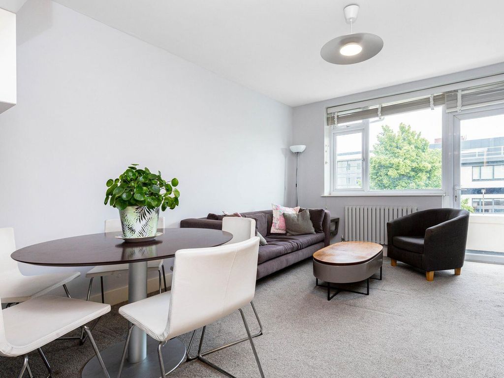 2 bed flat to rent in Robin Court, Lupus Street, Pimlico SW1V, £2,600 ...