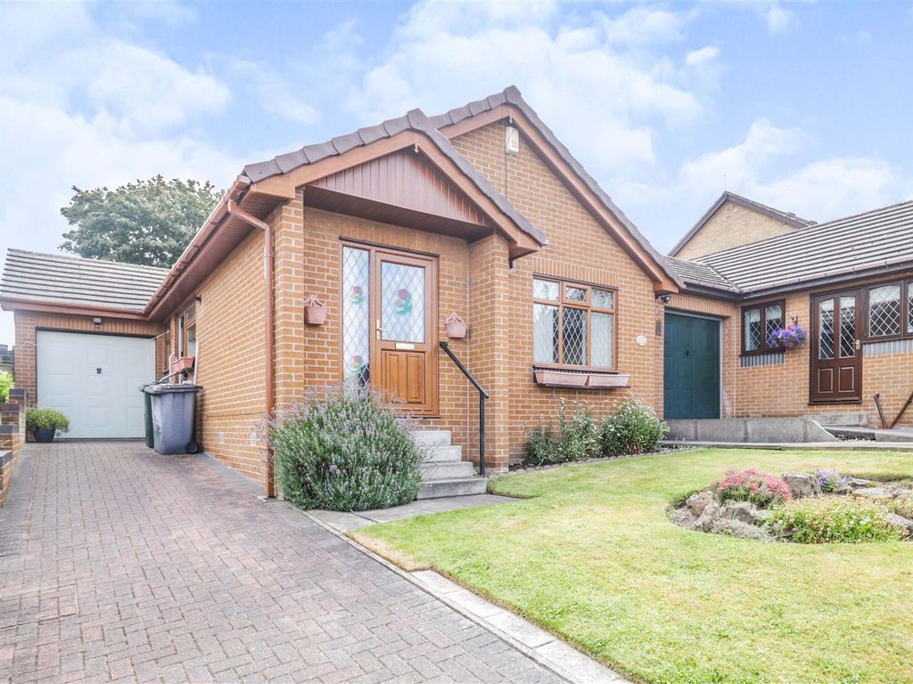 2 Bed Detached Bungalow For Sale In Thornhill Place Wath Upon Dearne