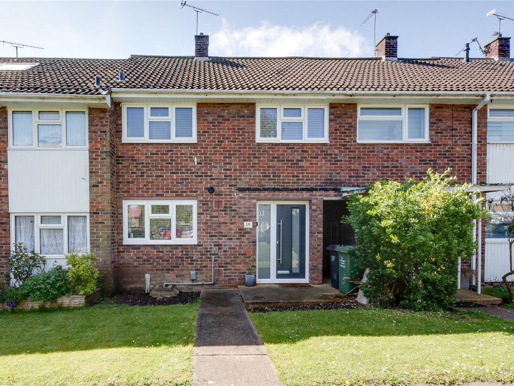 3 bed terraced house for sale in Cattawade Link, Basildon, Essex SS14 ...