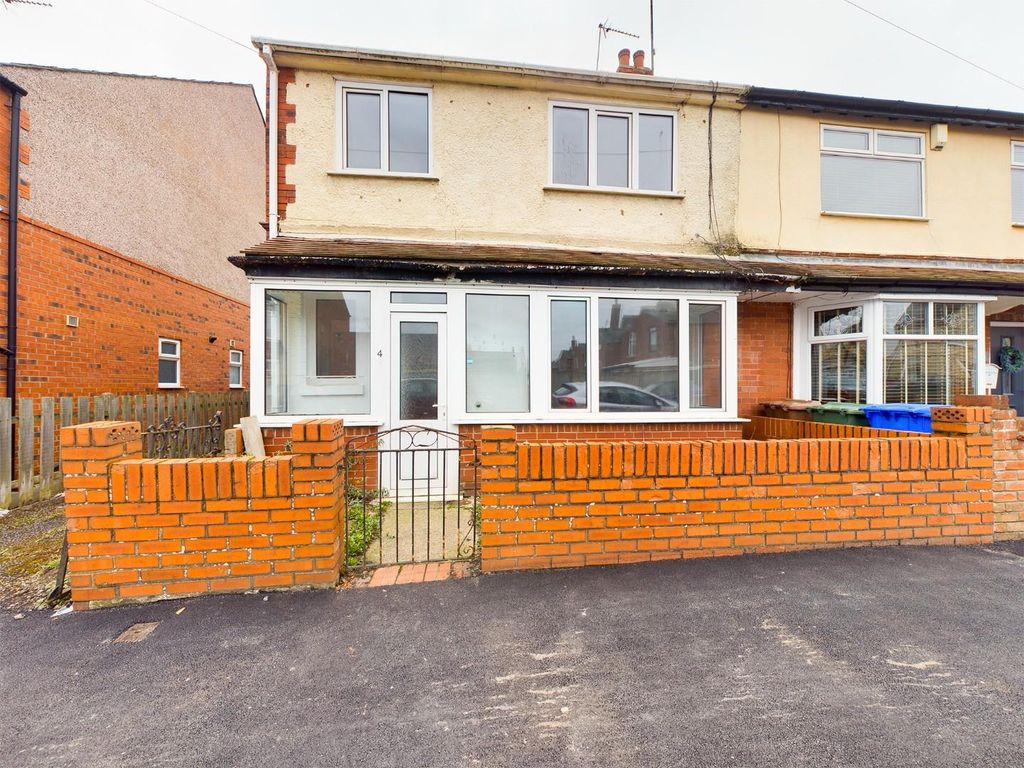 3 Bed Semi Detached House For Sale In Ashbourne Avenue Bridlington