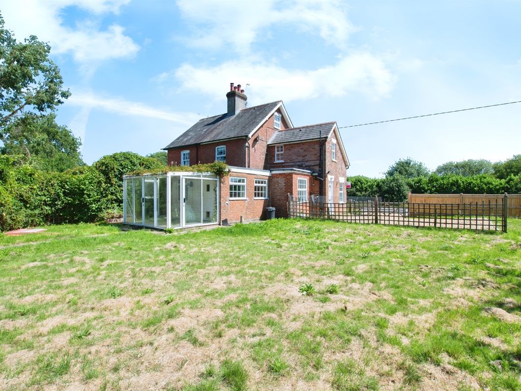 3 bed semi-detached house for sale in Salisbury Road, Burgate ...