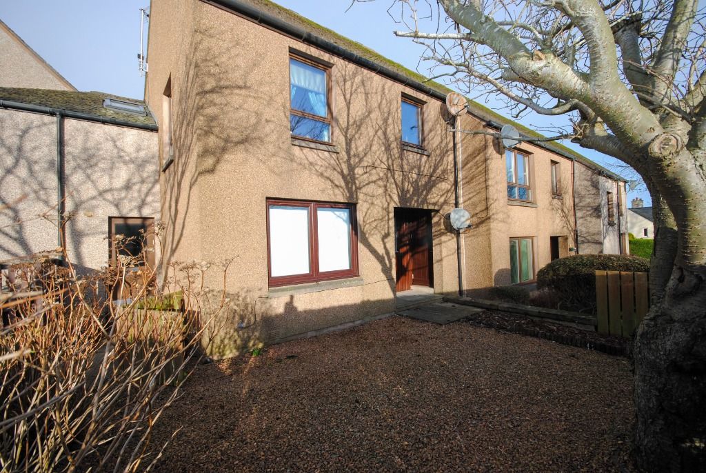1 bed flat to rent in Craig Crescent, Ferryden, Montrose, Angus DD10, £ ...