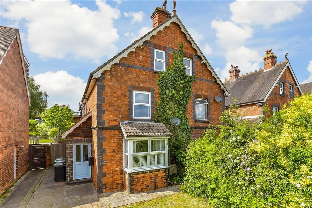 4 Bed Semi Detached House For Sale In North Farm Road Tunbridge Wells