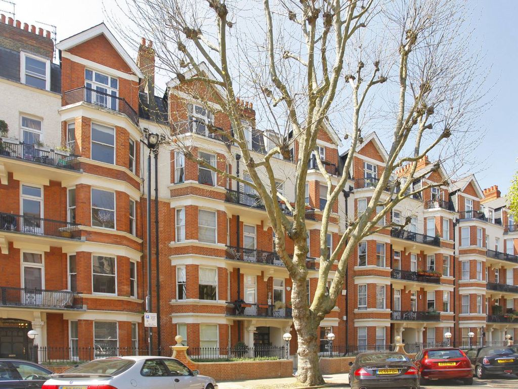 2 bed flat to rent in Wymering Road, Maida Vale, London W9, £3,142 pcm ...
