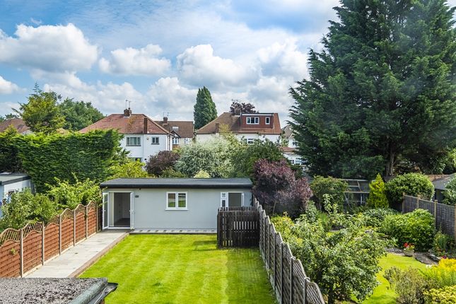 Chestnut Drive, Harrow Weald, Harrow HA3, 3 bedroom flat to rent ...