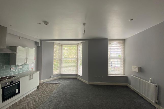 Walter Road, Swansea SA1, 2 bedroom flat to rent - 67501168 | PrimeLocation