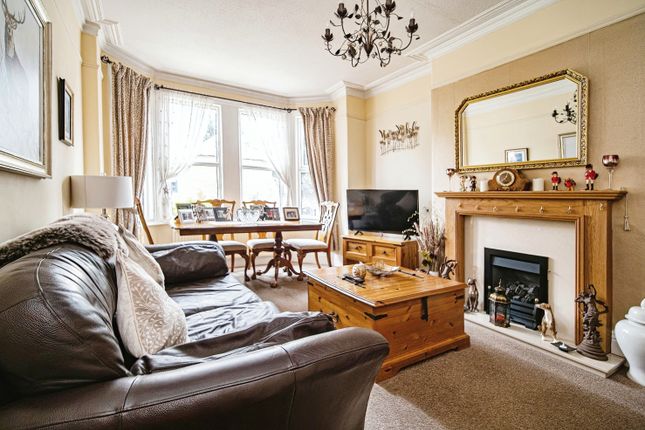 Prospect Hill, Whitby, North Yorkshire YO21, 6 bedroom detached house ...