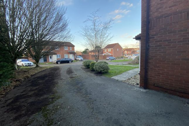 Thorn Tree Drive, Bulwark, Chepstow NP16, 2 bedroom end terrace house to rent - 66424106 ...