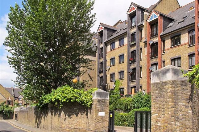 Discovery Walk, London E1W, 1 bedroom flat to rent - 63290067 ...