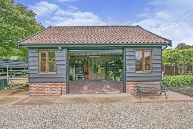 Shortthorn Road, Stratton Strawless, Norwich NR10, 3 bedroom bungalow ...