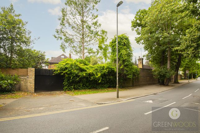 Princes Way, London SW19, 4 bedroom bungalow for sale - 67423080 ...