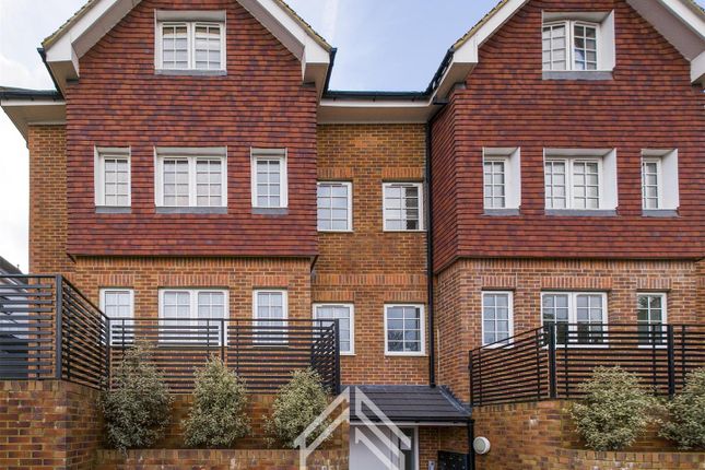 Riddlesdown Road, Purley CR8, 3 bedroom flat to rent - 64463998 ...