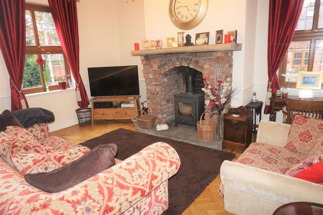 Irlam Moss, Manchester M44, 4 bedroom detached house for sale ...