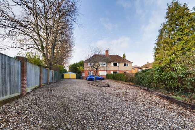 Homes for Sale in Calcot, Berkshire - Buy Property in Calcot, Berkshire ...