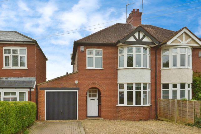 Deanshanger Road, Old Stratford, Milton Keynes MK19, 3 bedroom semi ...