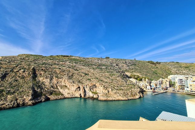Penthouse, San Xmun Street, Xlendi, 3 bedroom apartment for sale ...