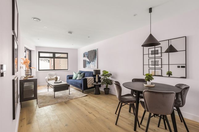 Whetstone Green Apartments, Whetstone, London N20, 2 bedroom flat for ...