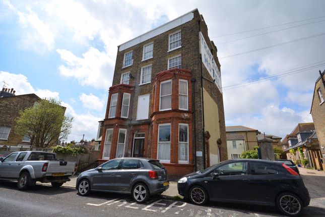Royal Road, Ramsgate CT11, 1 bedroom flat to rent - 61418432 ...