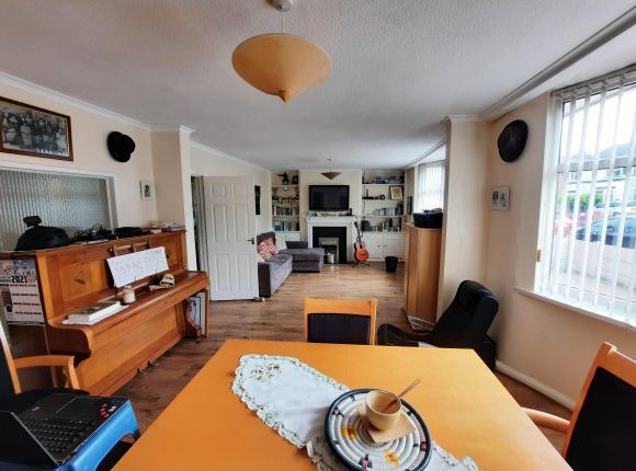 2 bedroom houses to let in Wolverhampton - Primelocation