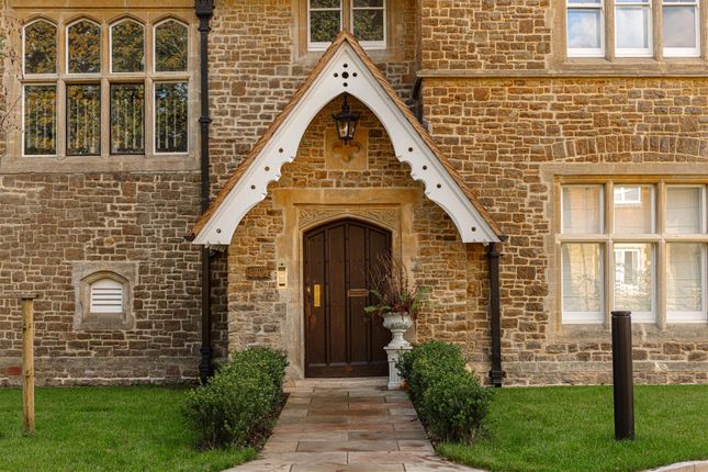 Homes for Sale in Merstham - Buy Property in Merstham - Primelocation