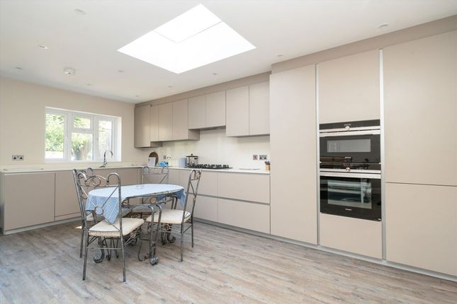 Hedge Lane, London N13, 5 bedroom property for sale - 70463793 ...