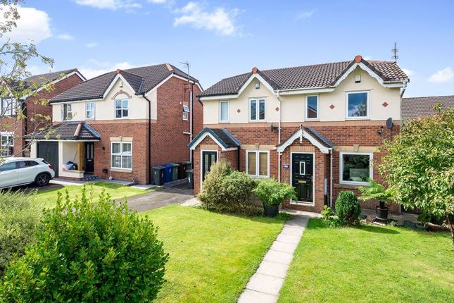 Simfield Close Standish Wigan Wn6 2 Bedroom Semi Detached House For