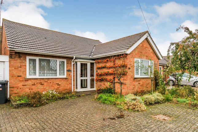 West Furlong Kettering Nn15 3 Bedroom Detached Bungalow For Sale