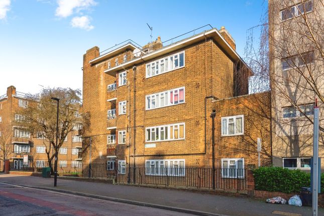 Howard Road, London N16, 2 bedroom flat for sale - 69477308 | PrimeLocation