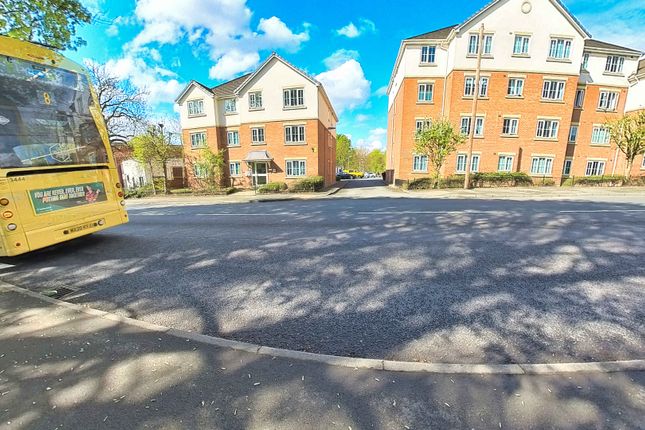 Langworthy Road, Salford M6, 2 bedroom flat for sale - 70056227 ...