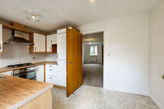 Fleming Way, Exeter EX2, 3 bedroom terraced house for sale - 69713719 ...