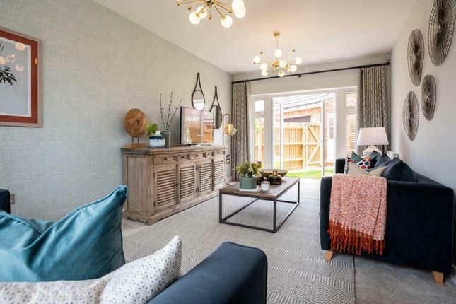 Wavendon View, Caldecotte Lake Drive, Milton Keynes MK17, 4 bedroom ...