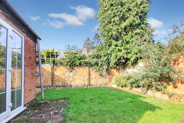 Hatton Park Road, Wellingborough NN8, 3 bedroom semi-detached house for ...