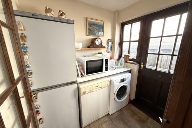 Photos of Manor Gardens, Millbrook, Torpoint PL10 - 69452208 ...