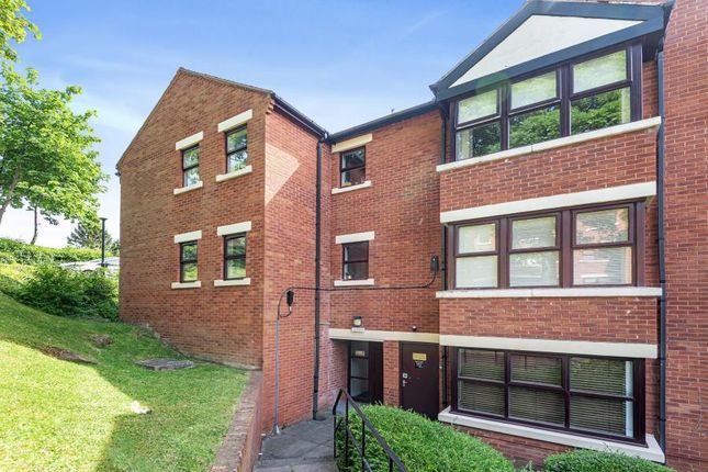 Aire View Gardens, Vesper Road, Kirkstall, Leeds LS5, 2 bedroom flat for sale - 61775791 ...