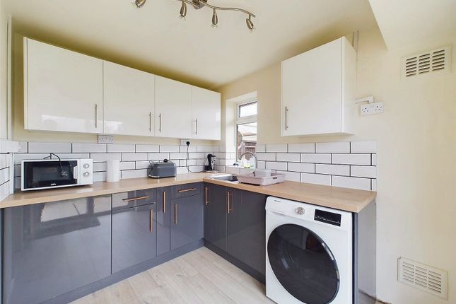 Shearwater Grove, Innsworth, Gloucester, Gloucestershire GL3, 2 bedroom ...