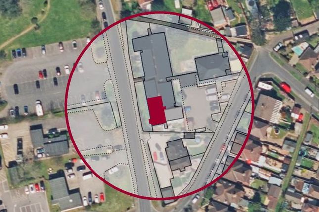 Testwood Lane, Totton, Southampton SO40, 2 bedroom flat for sale ...