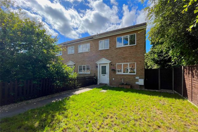 Newton Way, Tongham, Surrey GU10, 4 bedroom end terrace house for sale ...