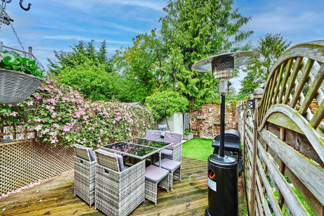 Front Street, Slip End, Luton, Bedfordshire LU1, 2 bedroom terraced ...