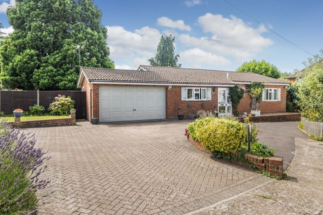 Reddown Road, Coulsdon CR5 bungalows for sale | Buy houses in Reddown Road, Coulsdon CR5 ...
