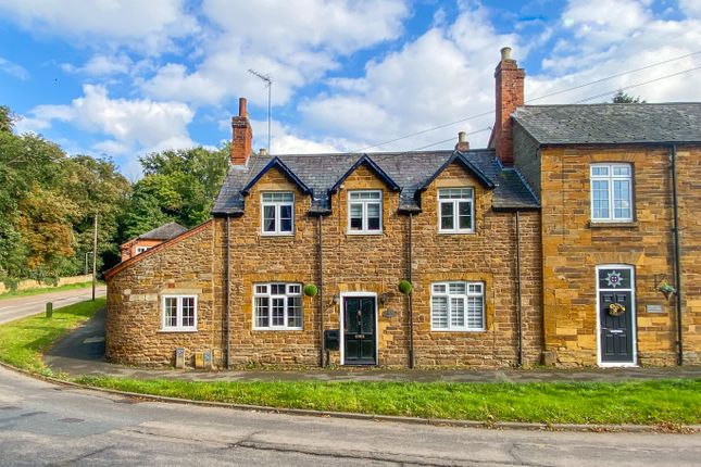 Old Watling Street, Long Buckby Wharf, Long Buckby, Northampton NN6, 5 ...