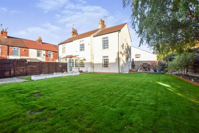Pearts Arch, First Lane, Hessle HU13, 3 bedroom semi-detached house for ...