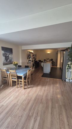 Macintosh Mills, 4 Cambridge Street, Southern Gateway, Manchester M1, 3 ...