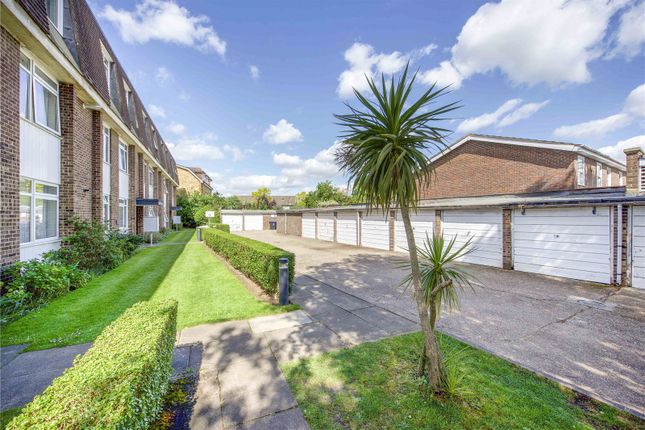 Sable Court, 93 Westbury Road, New Malden KT3, 2 bedroom flat for sale ...