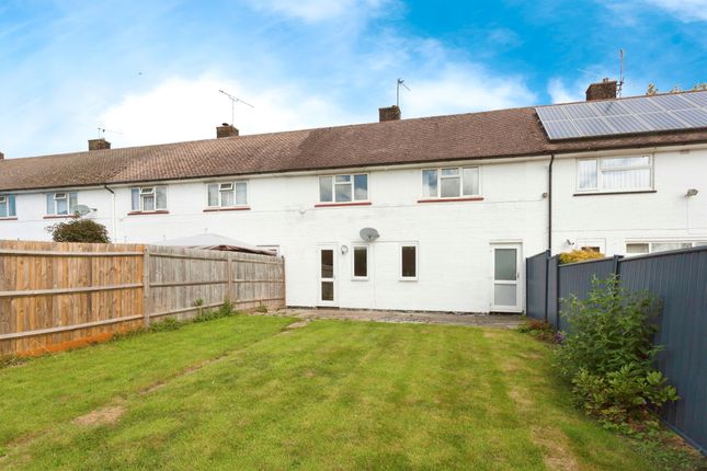 Cooper Row, Crawley RH10, 3 bedroom terraced house for sale - 68060937 ...