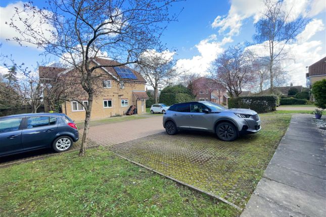 Roundacre, Halstead CO9, studio for sale - 64281230 | PrimeLocation