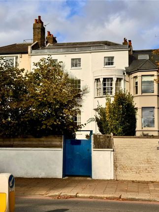 Clapham Common North Side, London SW4, 18 bedroom terraced house for ...