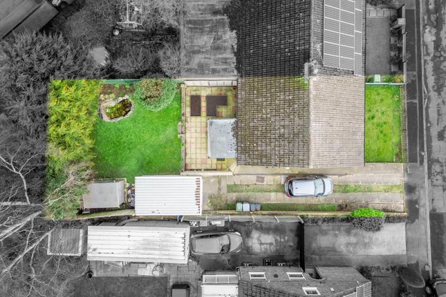 Hotham Avenue, York YO26, 2 bedroom semi-detached bungalow for sale ...