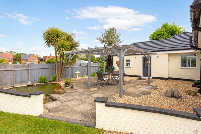 Staythorpe Road, Averham, Newark, Nottinghamshire NG23, 2 bedroom ...